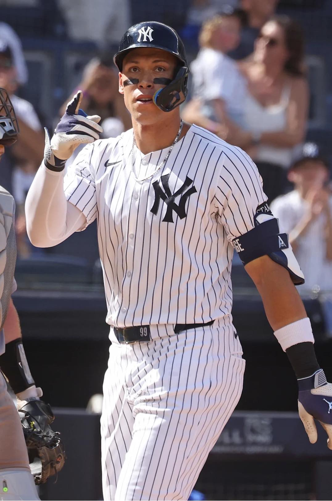 Aaron Judge Belting Home Runs – Game Break